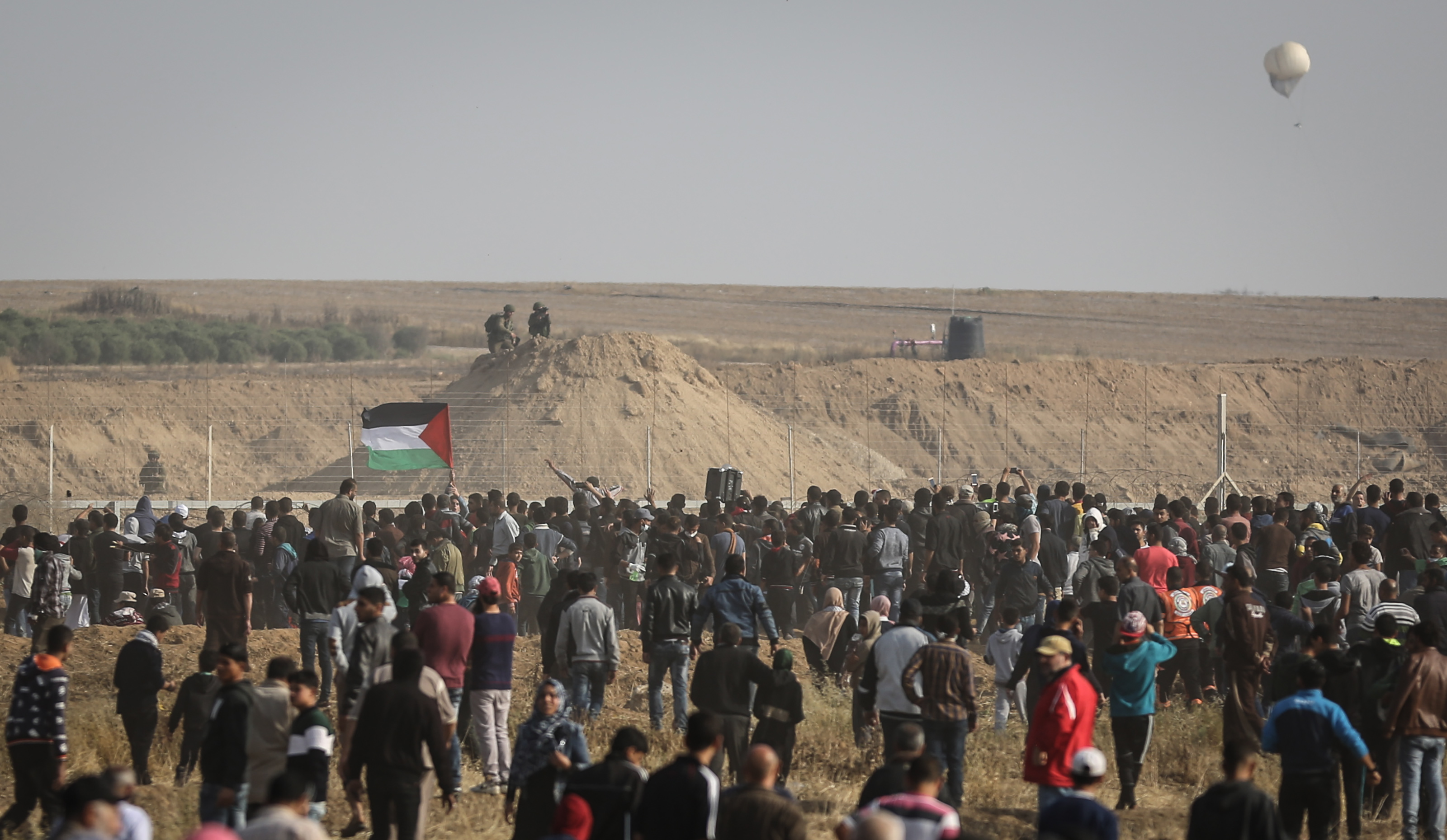 Weekly Report on Israeli Human Rights violations in Occupied ...